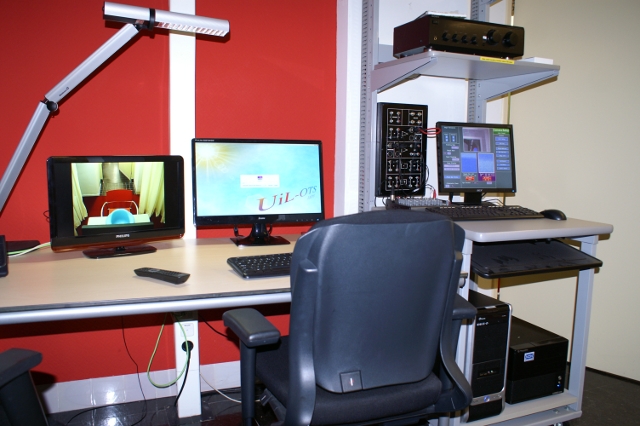 Institute for Language Sciences Labs | Baby eye-tracking lab